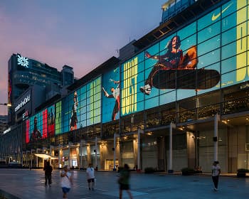 centralwOrld - Bangkok's Largest Shopping Complex